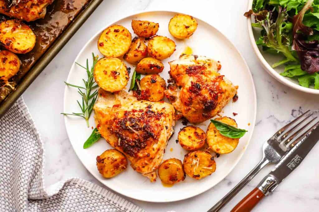 10 Easy & Healthy Chicken Dinners You’ll Want to Make on Repeat