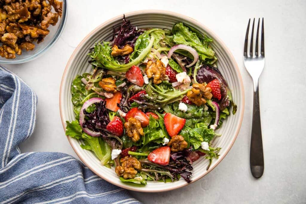 10 Meatless Salads You'll Love Making This Summer