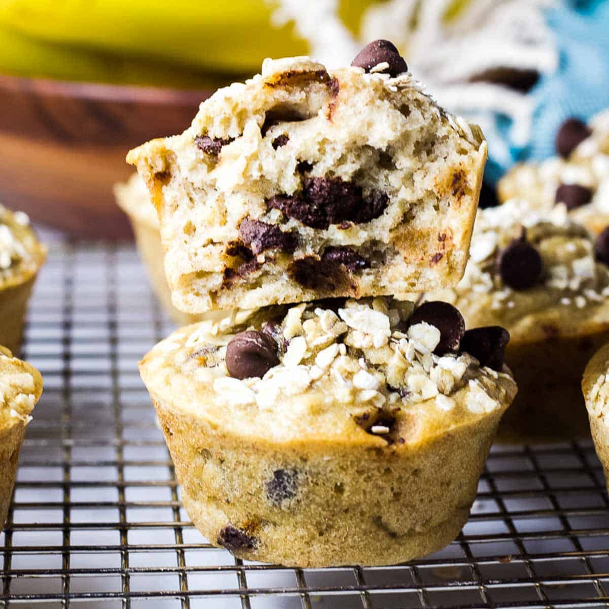 Banana oatmeal chocolate chip muffins store
